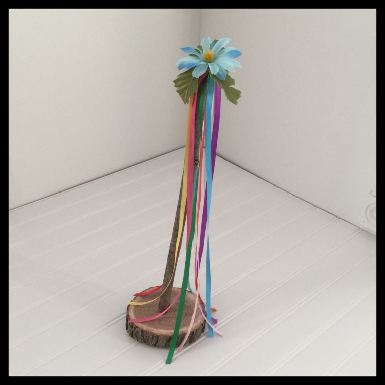 Make a Miniature Maypole for Beltane! – Vegan Kitchen Magick